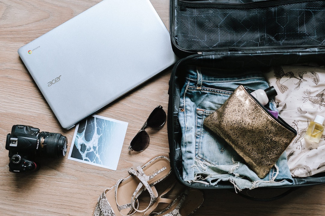 A Guide to Travelling Internationally In The New Normal - GoTraveLab